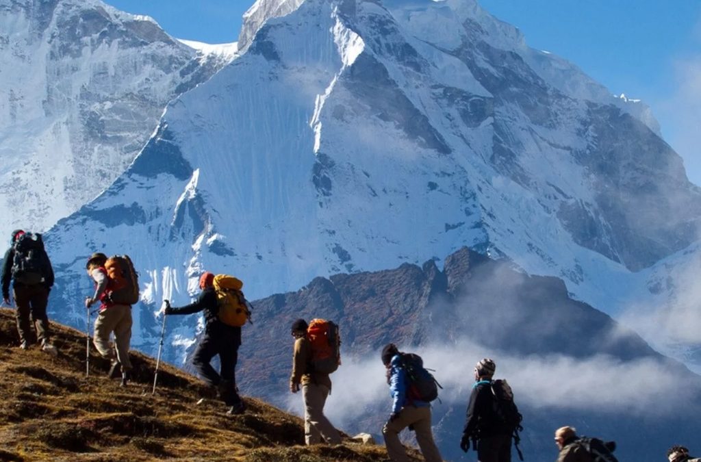 Famous Treks in Uttarakhand: Explore the Himalayan Trails – Glorious ...